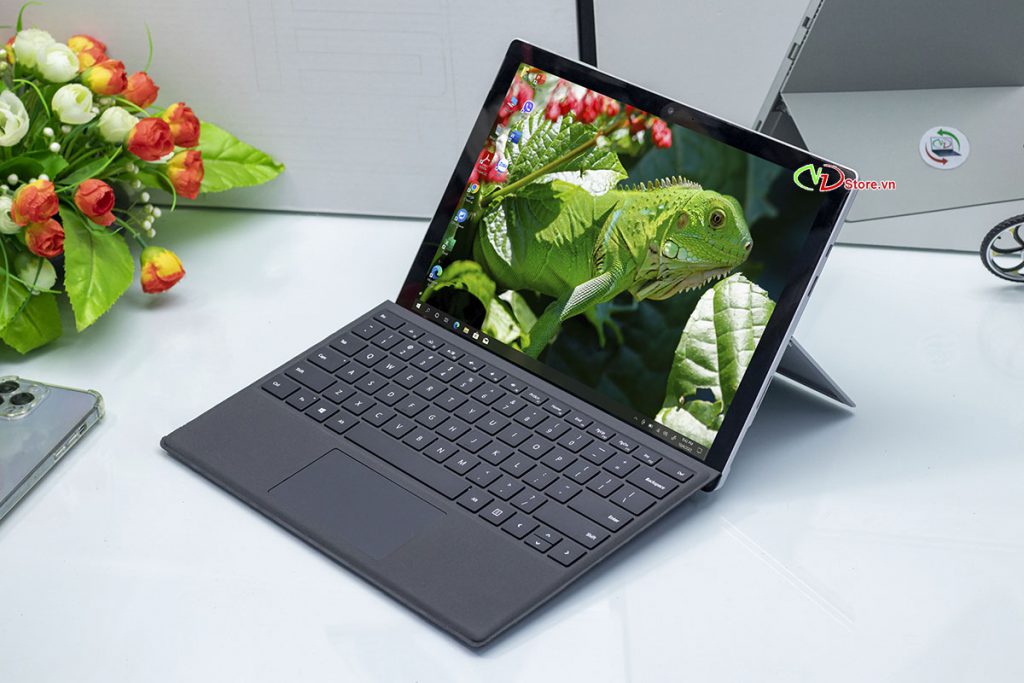 Surface Pro 5 Core i5-7300u Ram 8GB SSD 256GB 12.3'' Cảm ứng