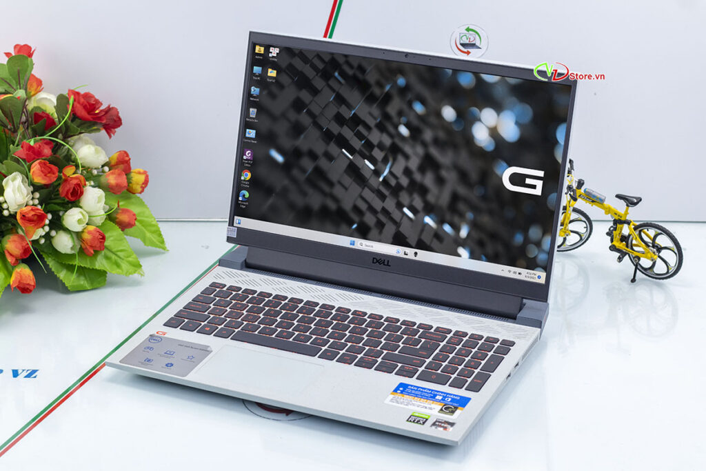 Dell Gaming G15 5515 R5 5600H 8GB 256GB 15,6 RTX3050